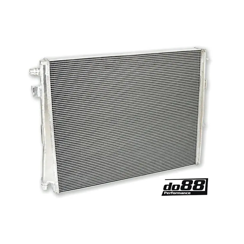 DO88 BMW G-Series - Front Charge Cooler Radiator – DC Prestige